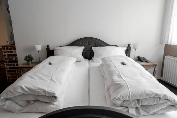 Appartement-traditionelle-salle De Bain Privée-bal - Holzminden