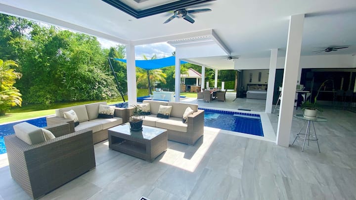 Une Villa De Luxe Exceptionnelle Offrant Une Vue I - Thailand