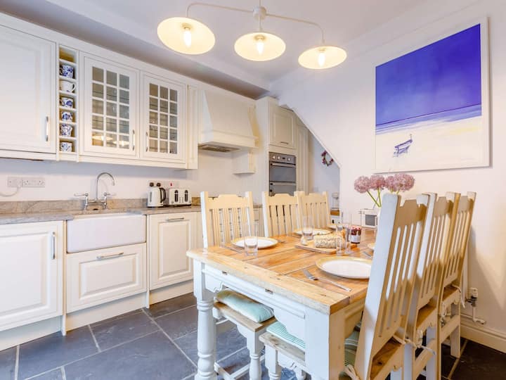 3 Bed In Appledore (57804) - Appledore