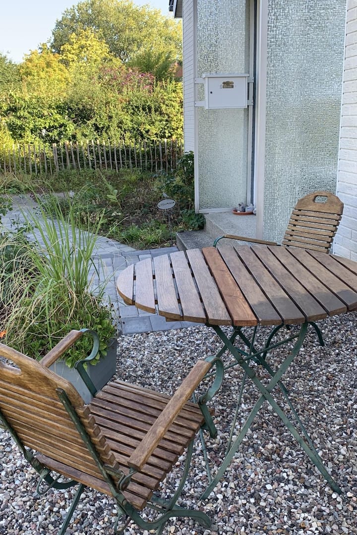 Helle, Gemütliche Wohnung In Ruhiger Wohnlage - Heikendorf