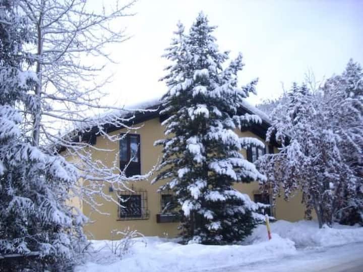 Chesa Betschla By Interhome - Bever