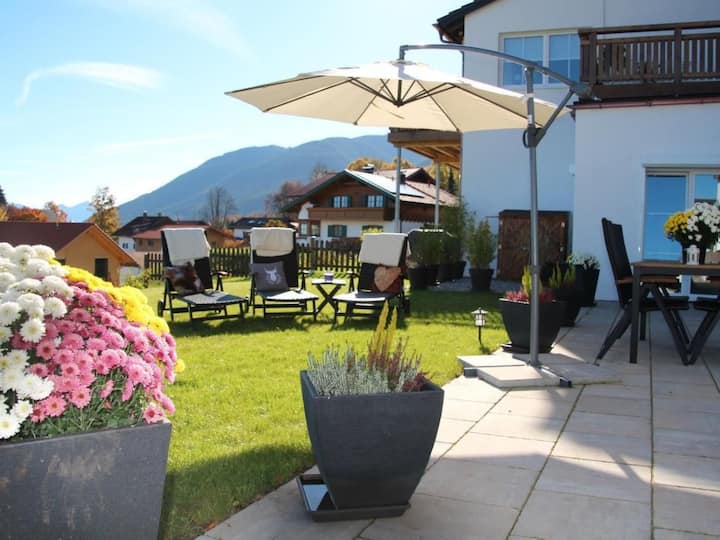 Mit Blick Auf Das Wasser By Interhome - Bad Kohlgrub