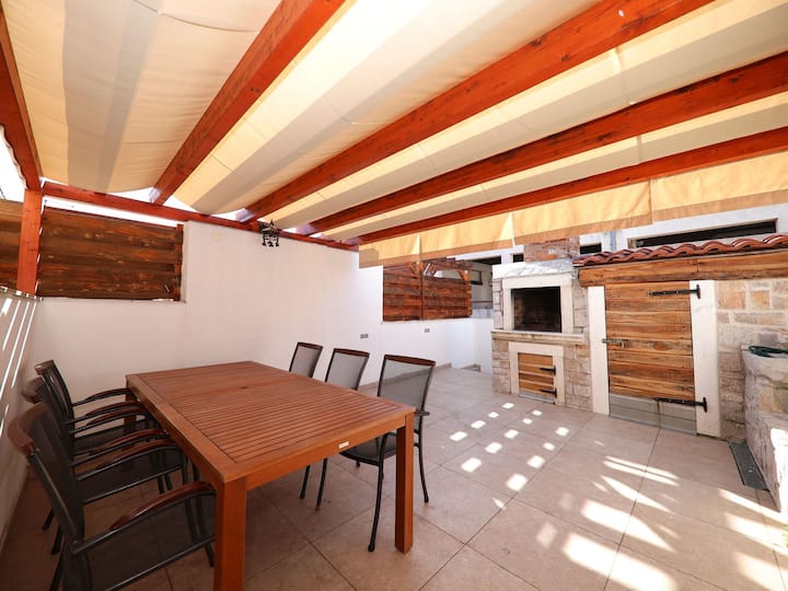 Wohnung Mit Garten, Grill Und Terrasse - Murter