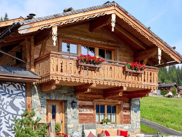 Chalet Promi-alm In Flachau By Interhome - Obertauern