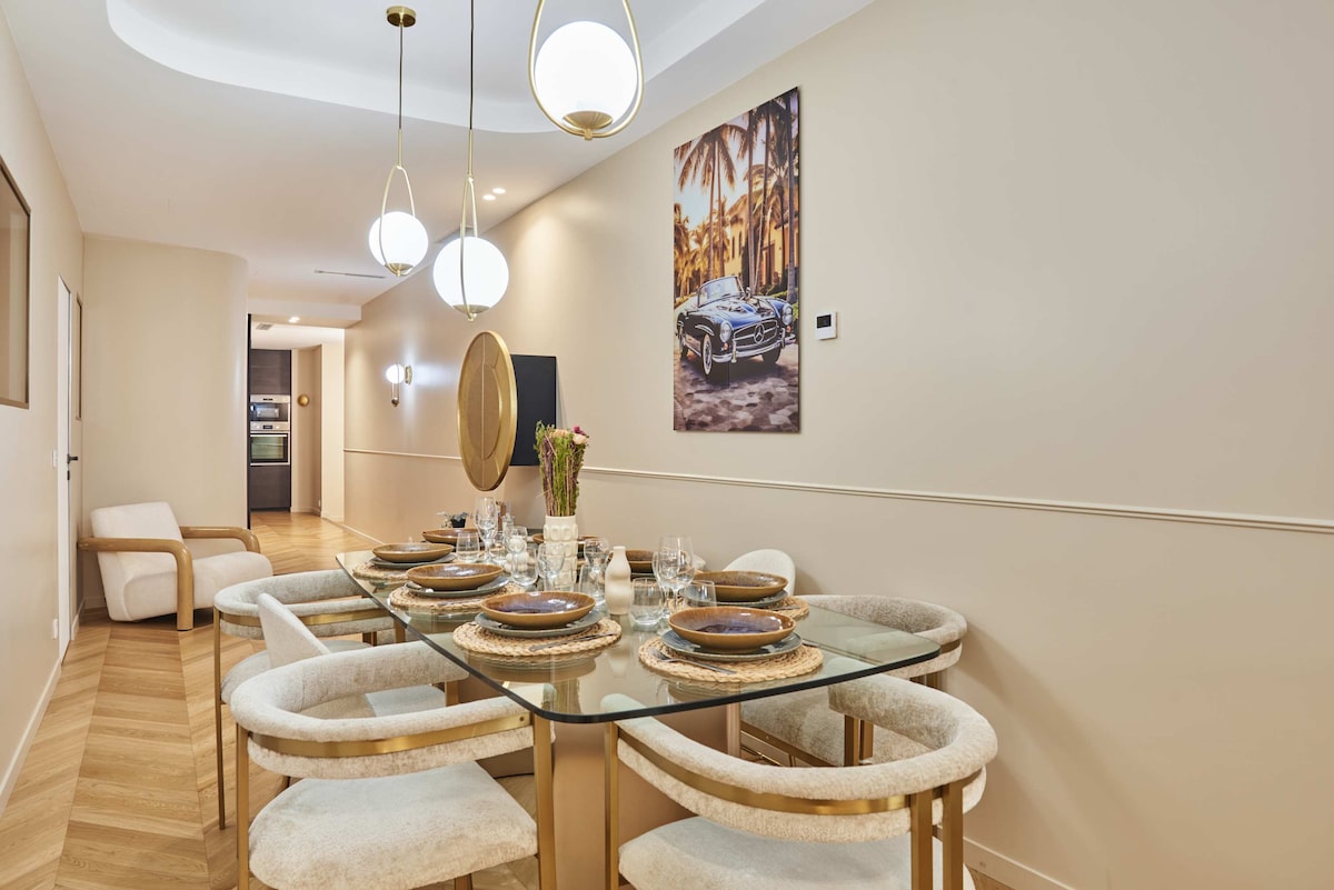 AC Saint-Germain des Près Rue de Rennes Apartment - Flats for Rent in ...