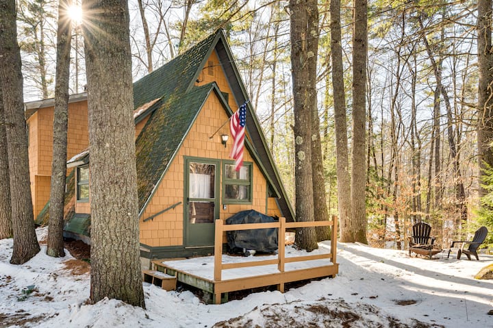 8 Mi To Cranmore Mtn Resort: A-frame W/ Fire Pit - Conway, NH