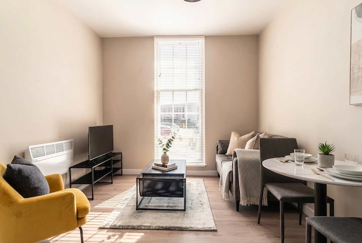 Characterful 1 Bed Apartment In Central Liverpool - Liverpool