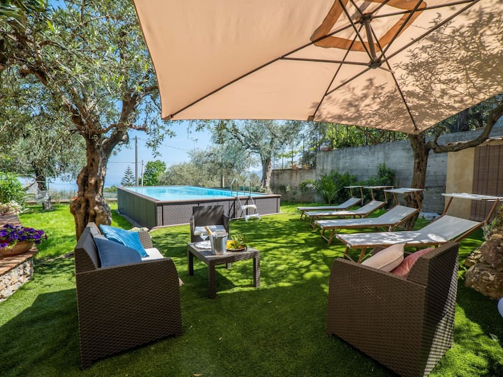 Ferienvilla 'Mamma Maria' By Interhome - Isola delle Femmine