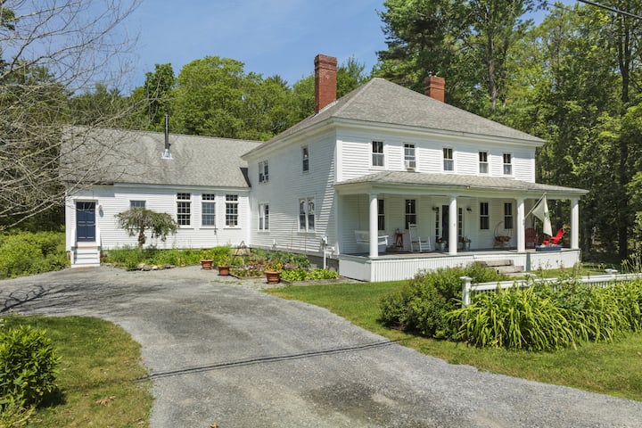 Merry Manor By Sea Maine - Damariscotta, ME