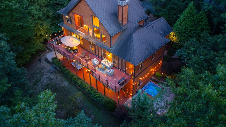 Golden Ridge Lodge - Hot Tub - Games - Mtn Views - Helen, GA