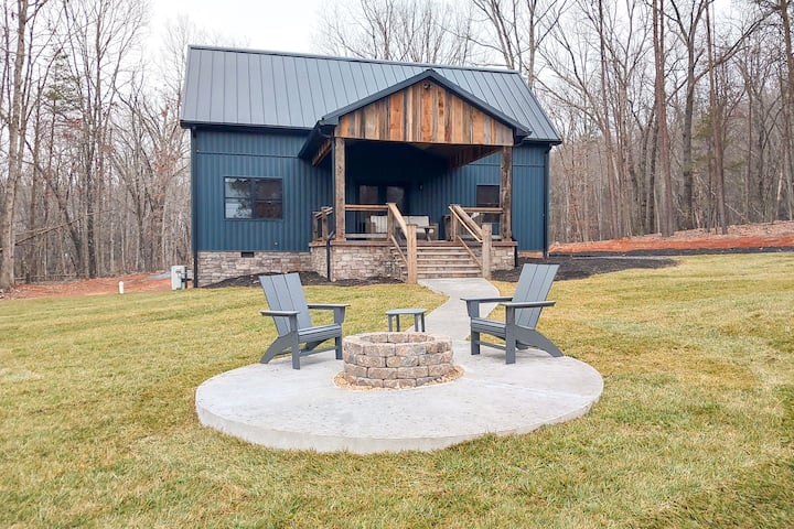 Serene Couple's Getaway W/ Mtn Views In Bedford! - Bedford, VA