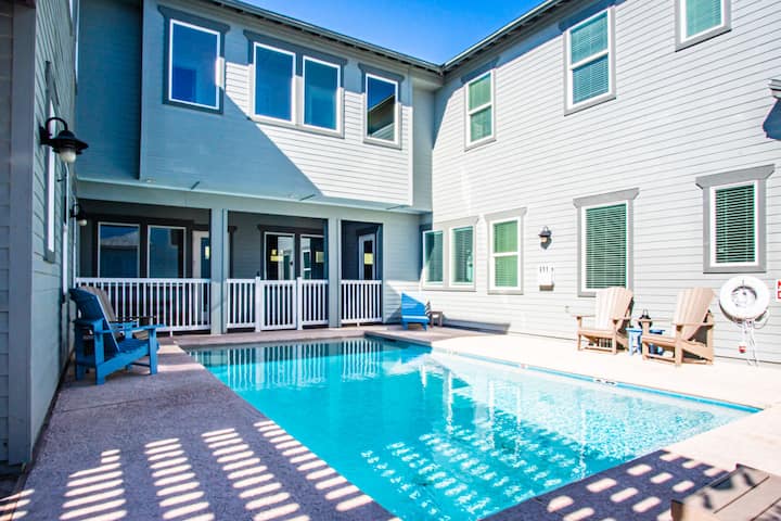 Private Pool, Shared Heated Pool, Outdoor Kitchen - Corpus Christi, TX