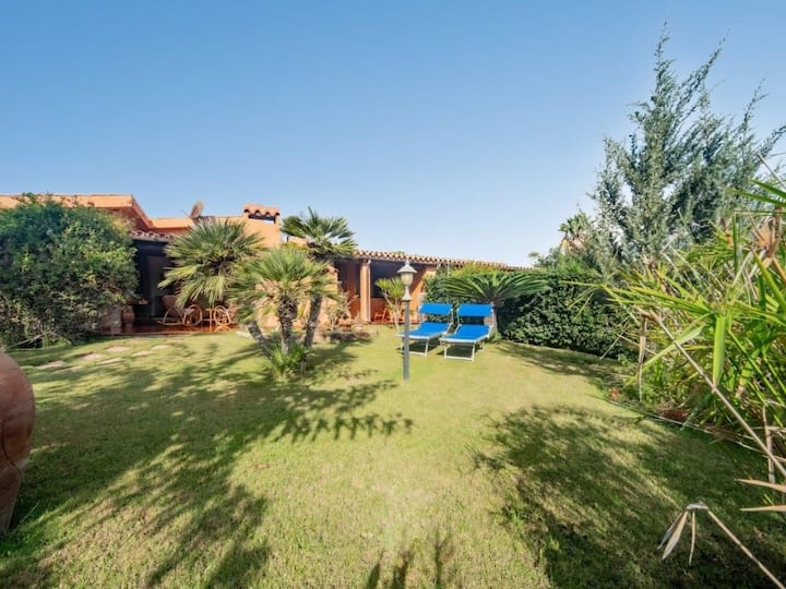 Schöne Villa Nur Wenige Schritte Vom Strand Entfer - Costa Rei