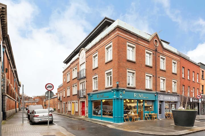 Dean Swift Square By Dublin At Home - 都柏林