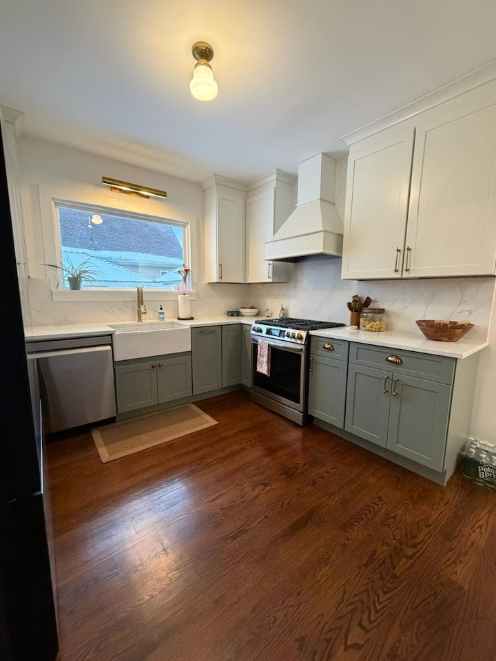 The Grand Colonial Retreat Next To Metlife Stadium - East Rutherford, NJ