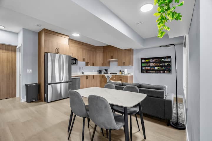 1br Entertainment Space Projector & Games Room - Airdrie