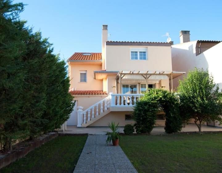 Casa Reyno De Bardenas - Cortes