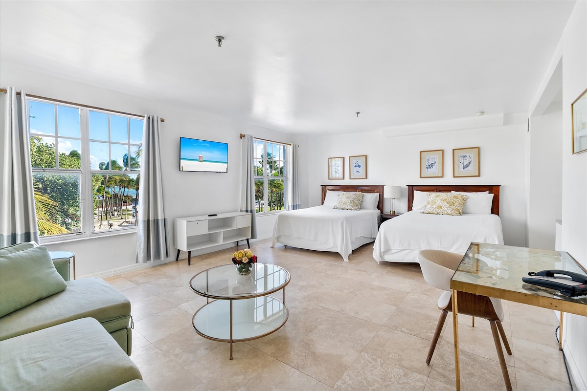 Vistas al mar en el corazón histórico de South Beach Ocean Drive ...