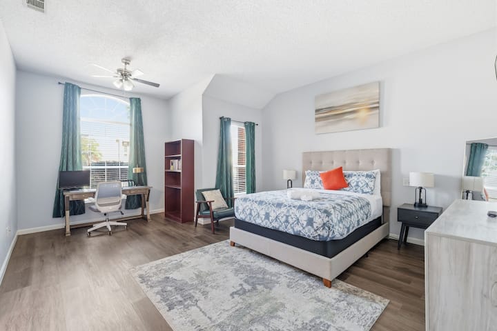 Bright & Cozy 3br Home W/movie Room & Kid's Room - フリスコ, TX