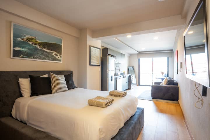 Stylish Studio W/ Private Balcony In Roma Norte - Mexique