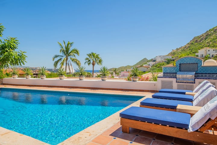 Walk To Swim Beach Villa W/ Pool, Hot Tub & Views - Cabo San Lucas