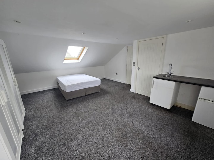 Comfortable Ensuite Loft - Oxford
