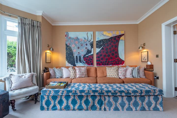 Beautiful 5bdr 3bath Home In Barnes - London