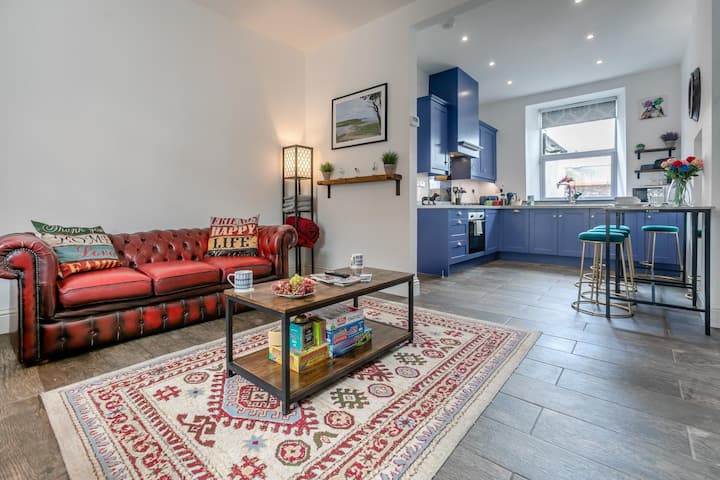 3 Bed In Helston (Oc-m33027) - Helston