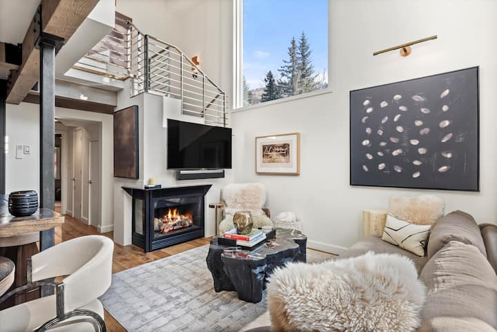 Modern Downtown Townhome Walkable To Gondola, Shop - Aspen, CO
