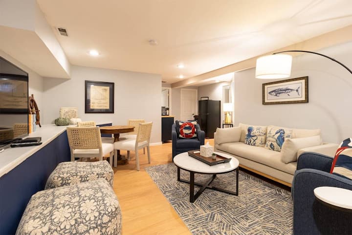 Cozy Apartment Near Dta W Fire Pit And Parking - Arnold, MD