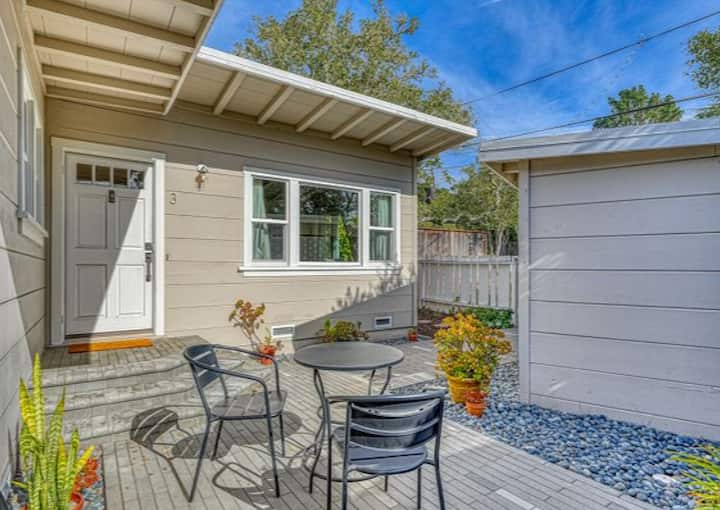 4028 Brambles - Just 5 Blocks From Downtown Carmel - Carmel-by-the-Sea, CA