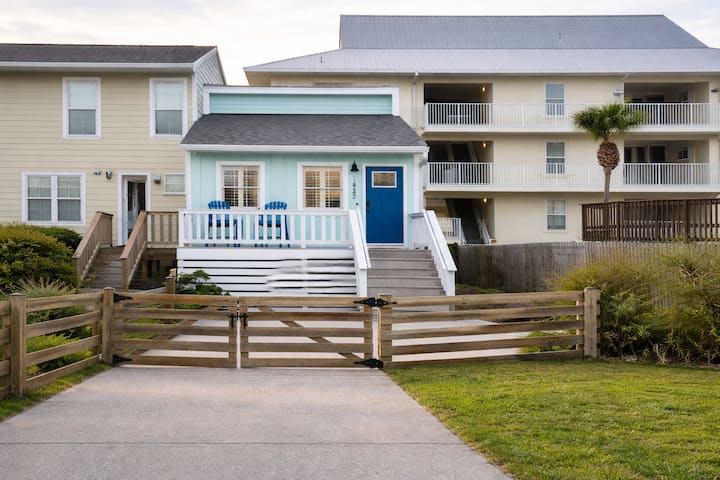 Sandy Paws-pet Friendly Coastal Cottage - Navarre, FL