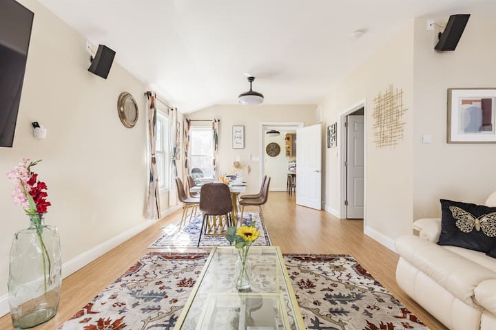 Brick4br/3balprivate Parking L Sleep 15l Arlington - Falls Church, VA