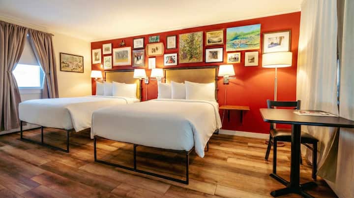 Sleep Woodstock - 2 Double Beds - Dog Friendly! - Woodstock