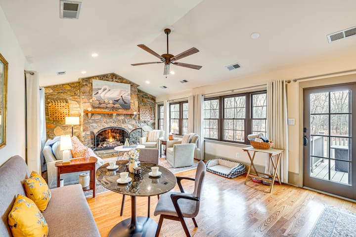 Close To Wineries & River, Secluded Aldie Escape - Middleburg, VA