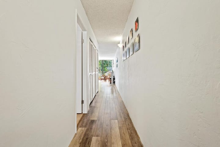 Step Into The Serene Haven Of Big Island - Kailua-Kona, HI