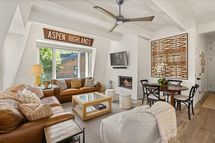 New! Aspen Afterglow | Bright Top-floor Dt 3br - Aspen, CO