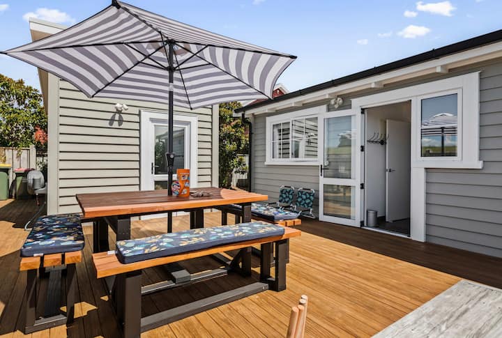 Pohutukawa Cottage | Close To Town, Waihi Beach - Waihi Beach