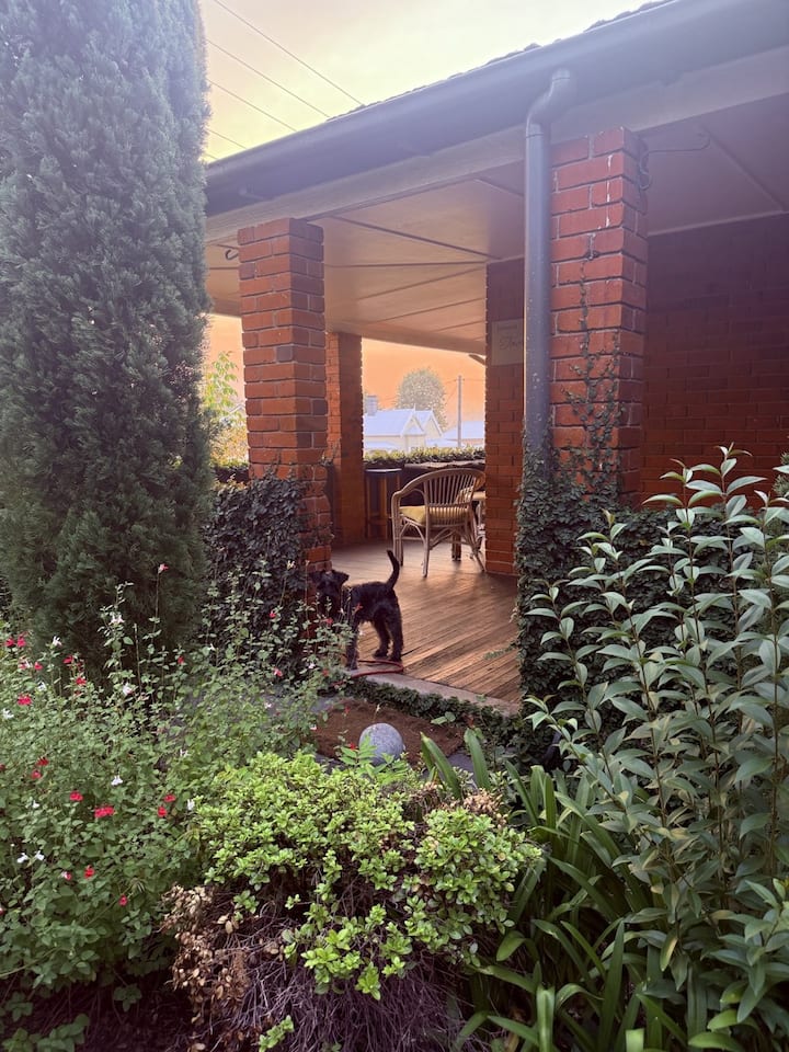 Towncottage Tenterfield Stay With Scenic Views - Tenterfield