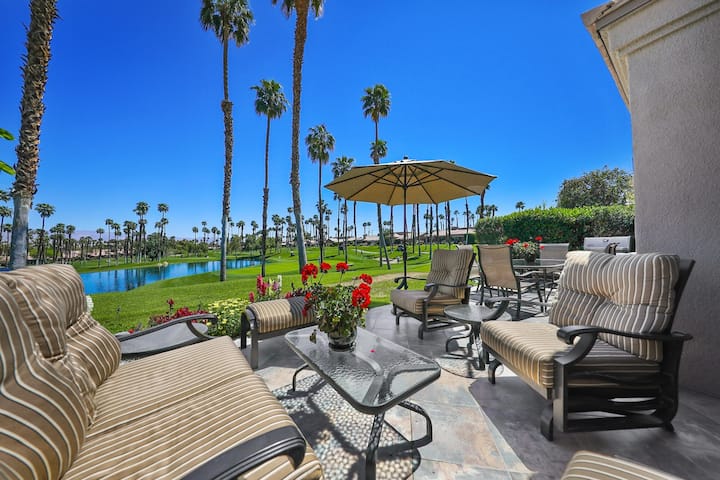 Palm Valley Country Club Villa - Palm Desert