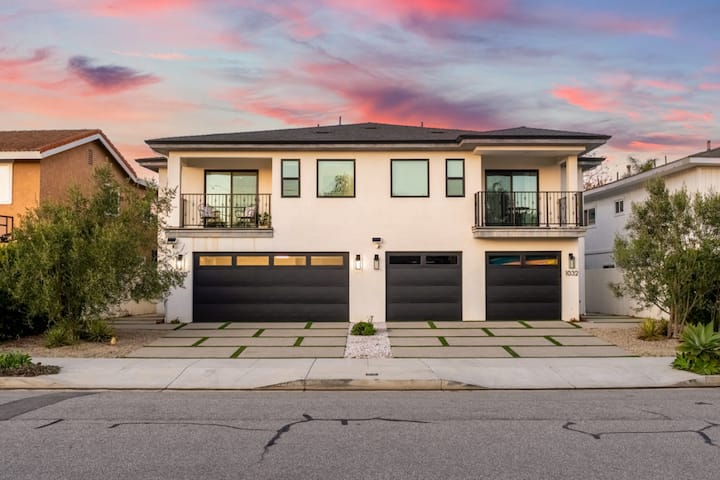 The Shores House | Luxe 4br Retreat Near The Beach - Oxnard, CA