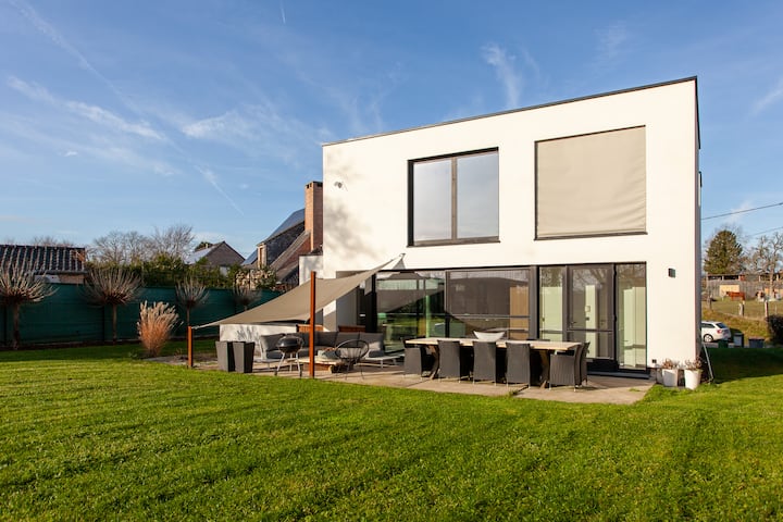 8p 4b Luxury Villa Close To Maastricht - Bilzen