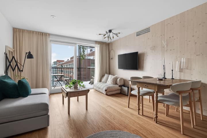 Scandinavian Modern Living Near City Hall - Stockholm