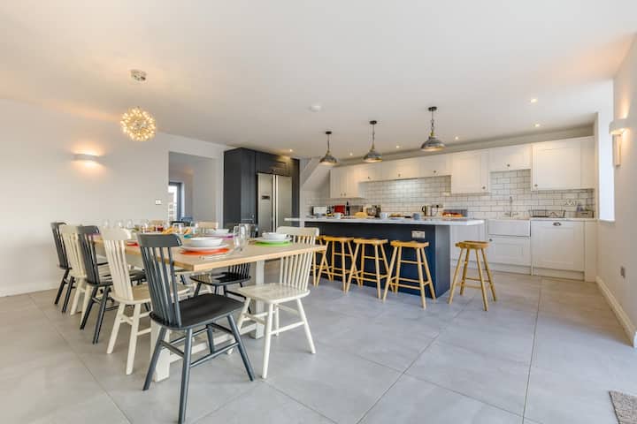 5 Bed In Walcott (Oc-t34491) - Wroxham