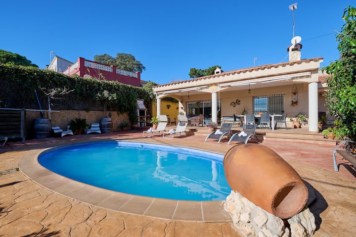 2sol02, Maison Confortable Avec Piscine - Blanes