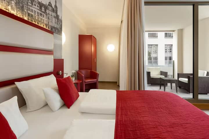 Amedia Dresden | Suite | Royal Palace District - Dresden