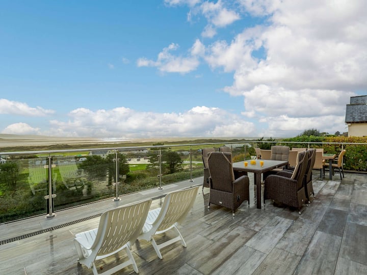 5 Bed In Aberdovey (90222) - Aberdovey