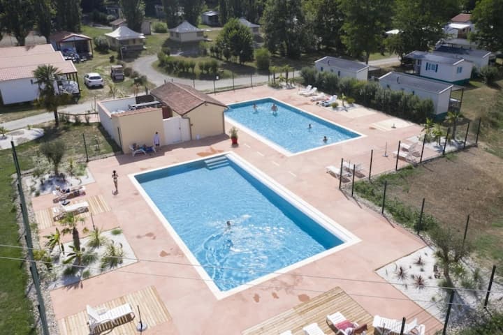 Zecamping 3* Chalet 30m² Piscine - Pamiers