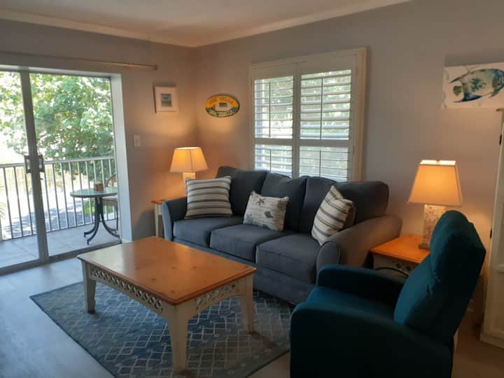 Luxury At Its Best At Turtle Crawl Resort - Longboat Key, FL