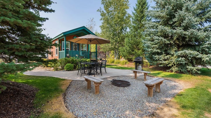 Aspen Lodge - West Glacier, MT